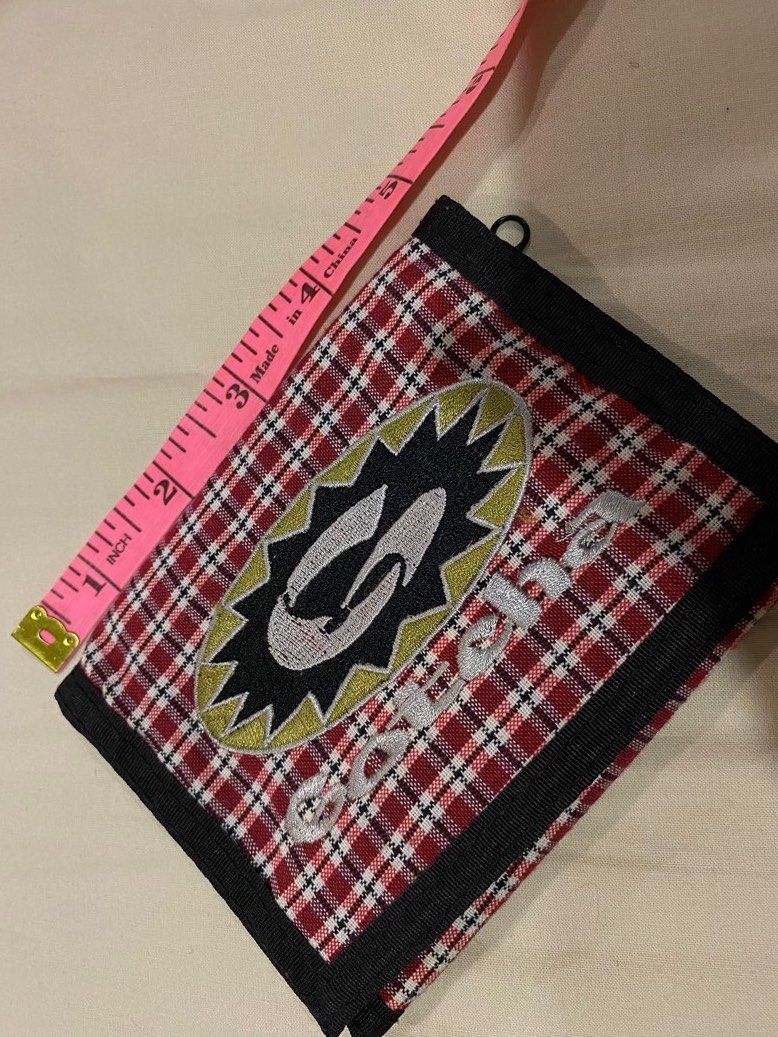 VINTAGE DEADSTOCK GOTCHA WALLET, Men's Fashion, Watches & Accessories ...