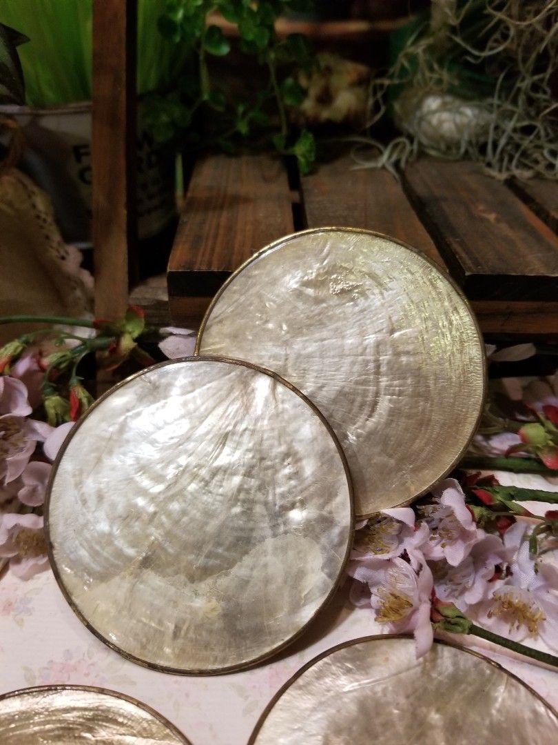 Vintage Shell Coaster, Furniture & Home Living, Kitchenware & Tableware ...