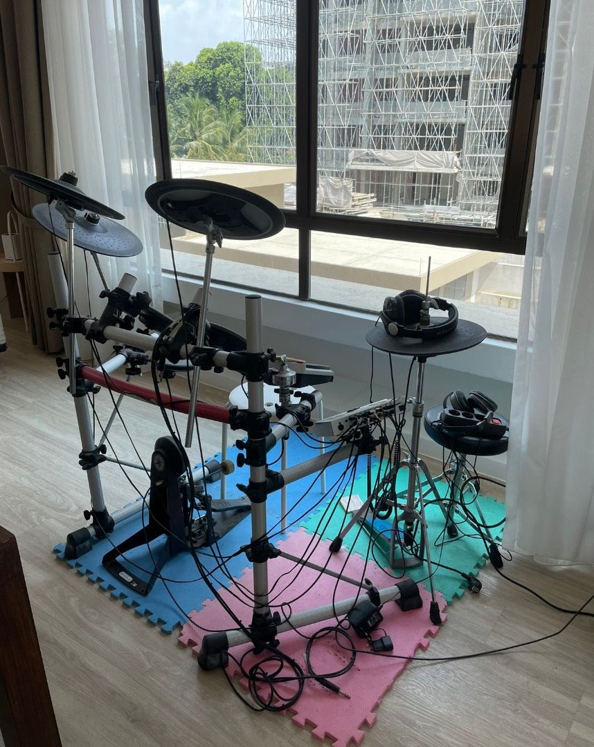 Yamaha DTXPRESS IV - electronic drum set, Hobbies & Toys, Music & Media ...