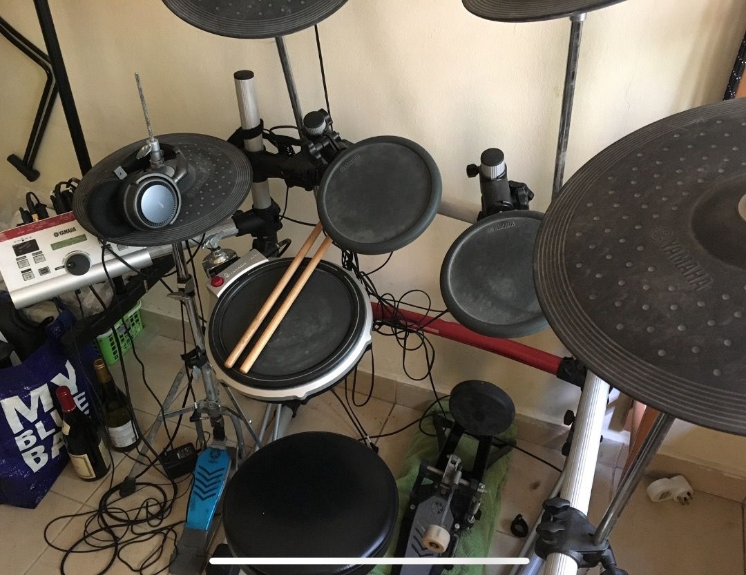 Yamaha DTXPRESS IV - electronic drum set, Hobbies & Toys, Music & Media ...