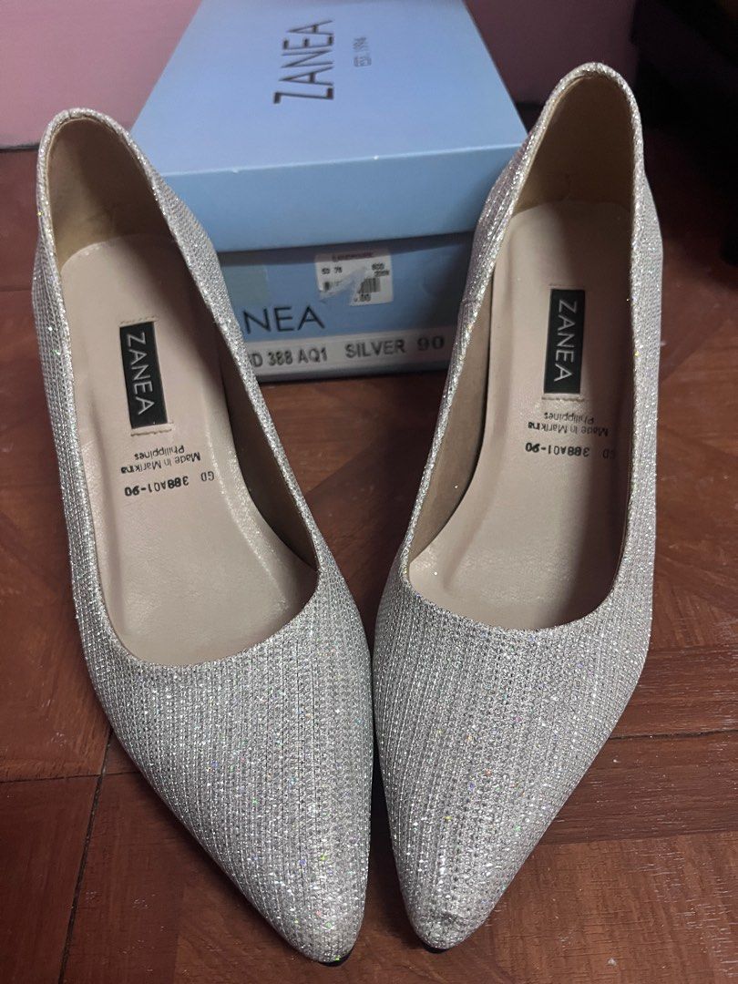 Zanea Silver Heels, Women's Fashion, Footwear, Heels on Carousell