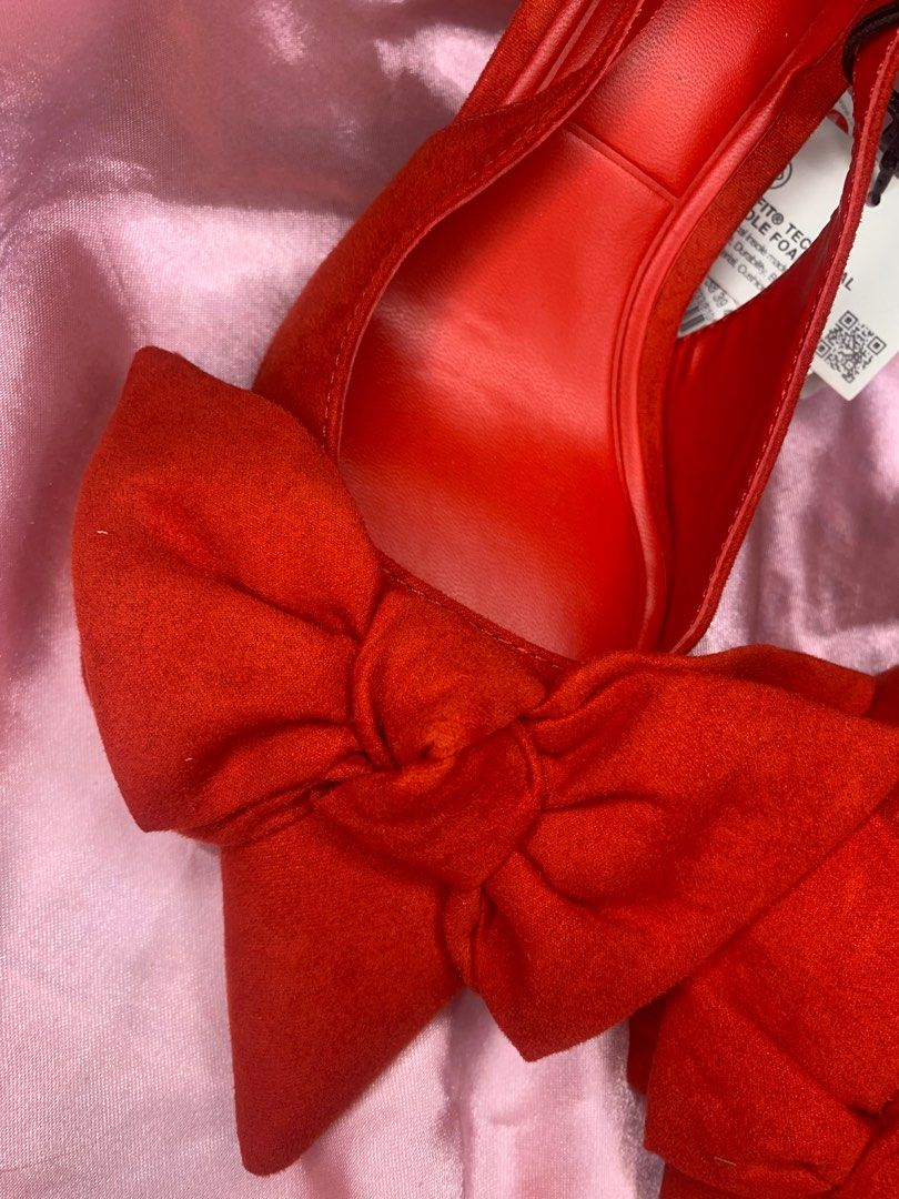 Zara Red Heels, Women's Fashion, Footwear, Heels on Carousell