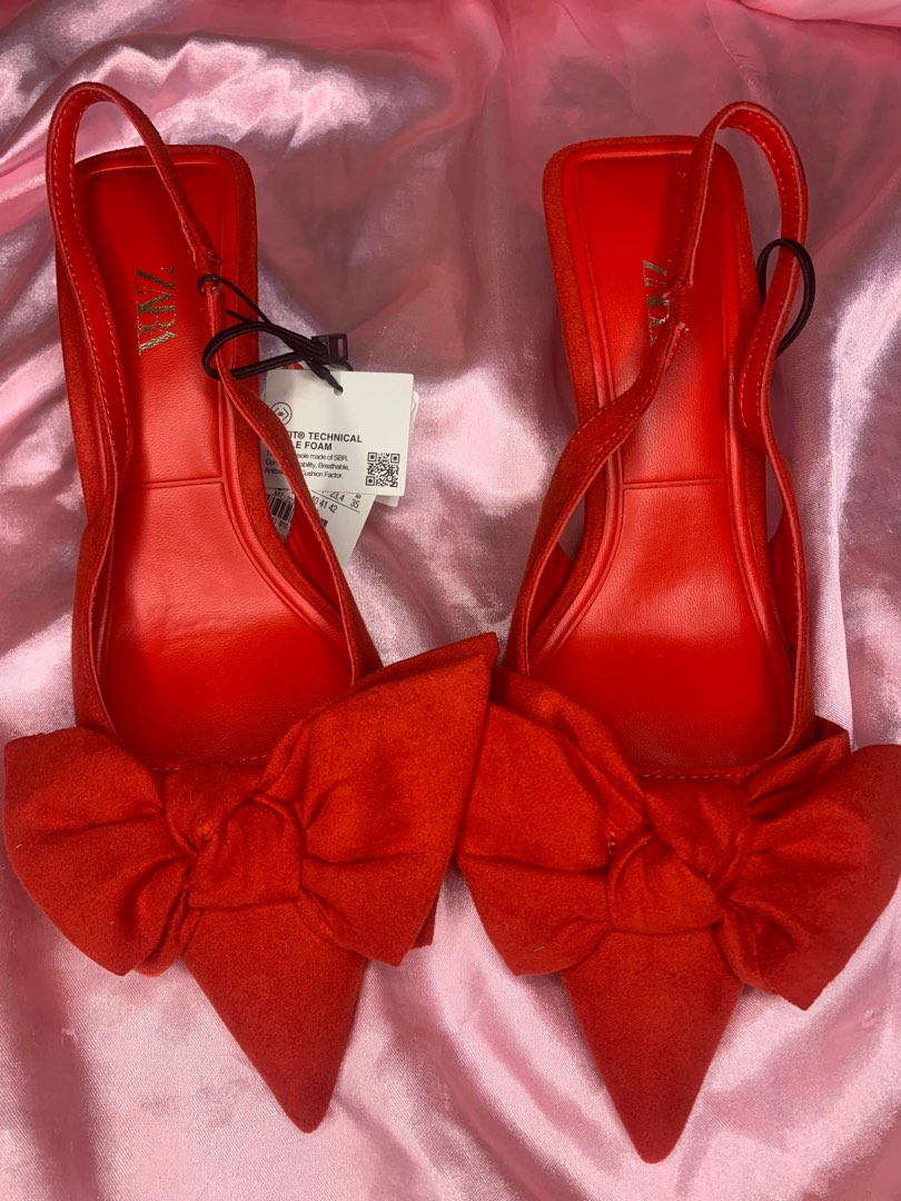 Zara Red Heels, Women's Fashion, Footwear, Heels on Carousell