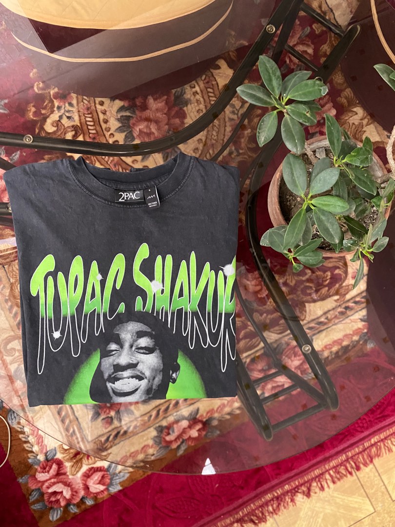 2pac big logo, Men's Fashion, Tops & Sets, Tshirts & Polo Shirts on ...
