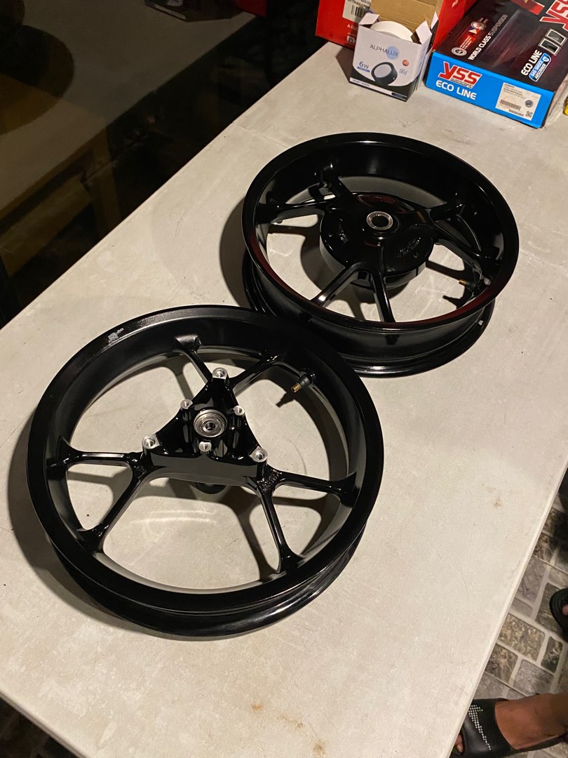 Aerox stock brand new, Car Parts & Accessories, Mags and Tires on Carousell