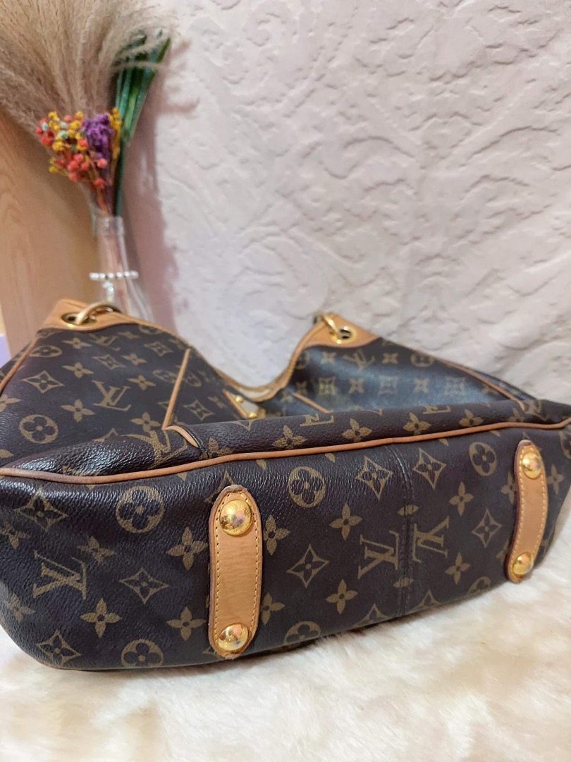 Authentic Louis Vitton, Luxury, Bags & Wallets on Carousell
