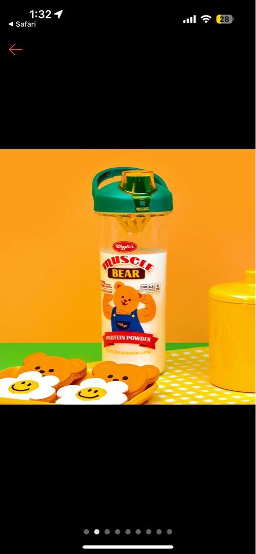 BNIB (wiggle wiggle x LocknLock) Shake Tumbler - Muscle Bear 700ML ...