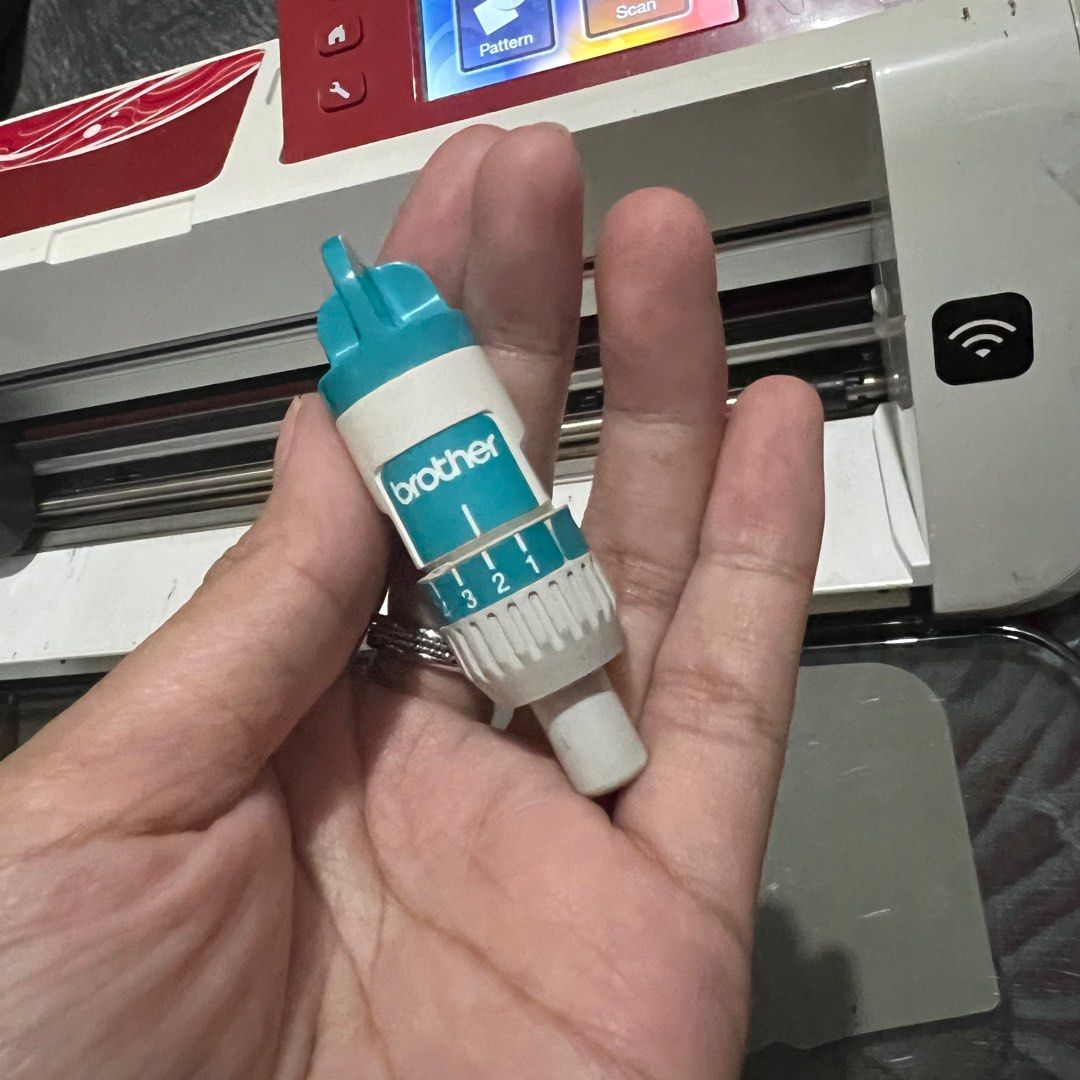 Brother Scan N Cut CM700, Hobbies & Toys, Stationary & Craft, Craft ...