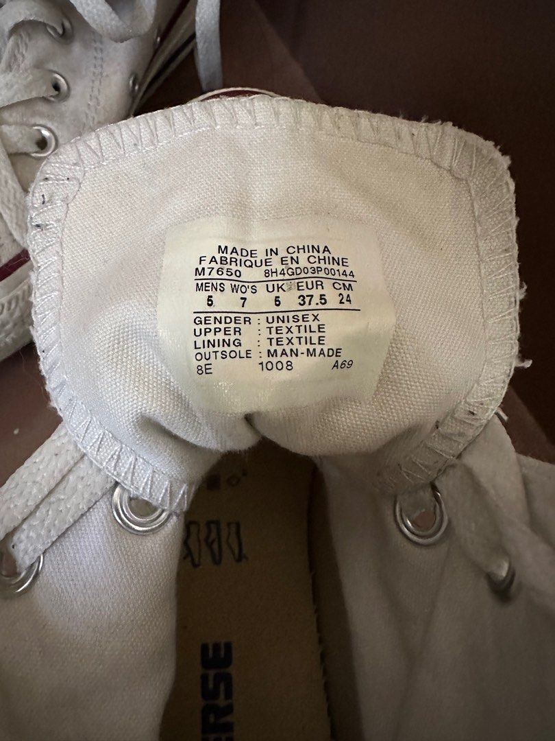 Converse white high cut, Women's Fashion, Footwear, Sneakers on Carousell