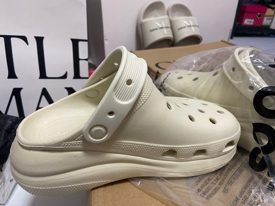 Crocs(Cream color), Women's Fashion, Footwear, Wedges on Carousell