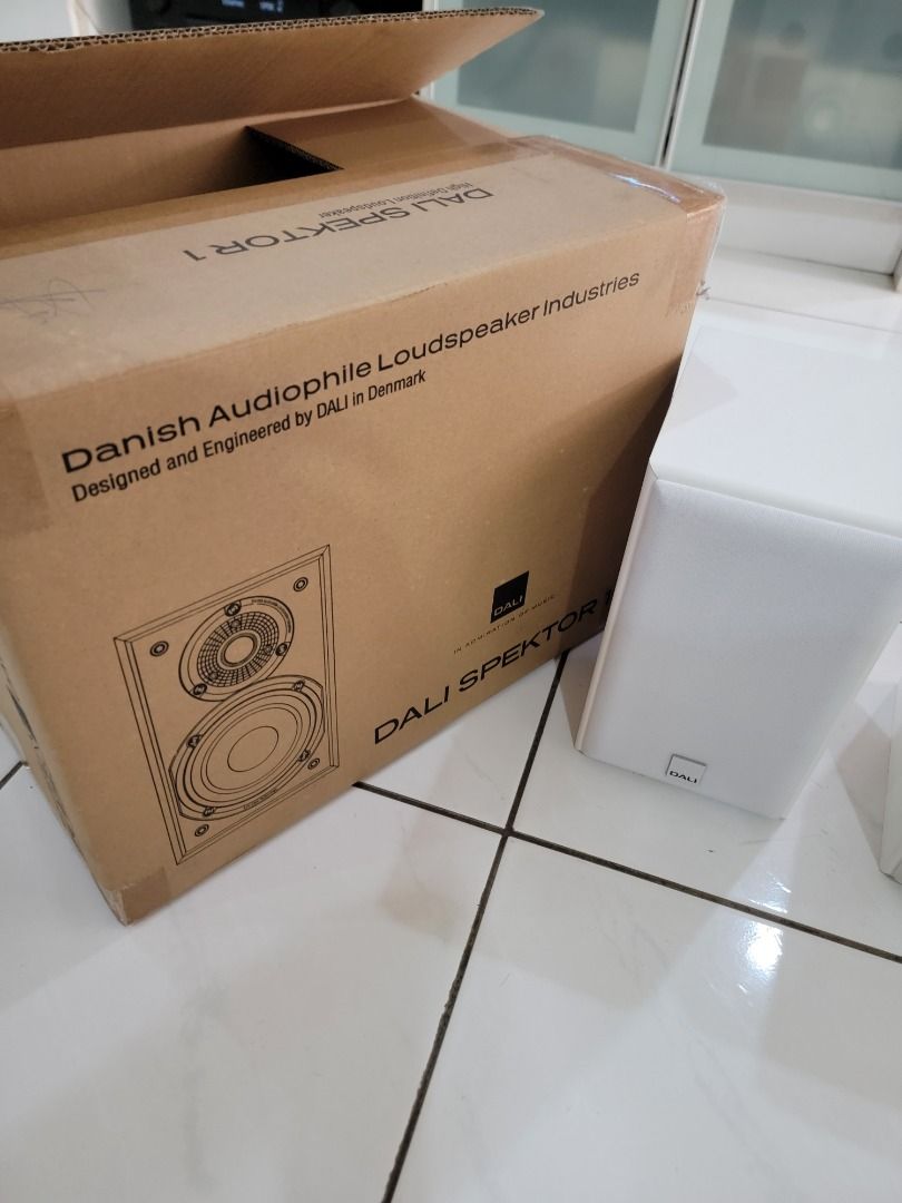 Dali Spektor 1 Ultra Compact Speaker (SOLD)