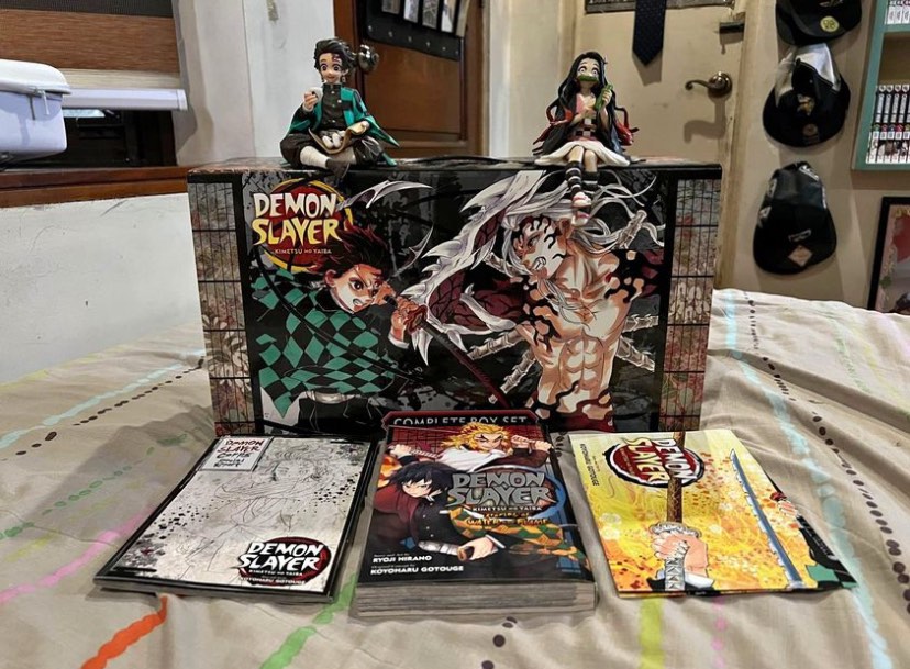 Demon Slayer Complete Box Set + Stories of Water and Flame, Hobbies ...