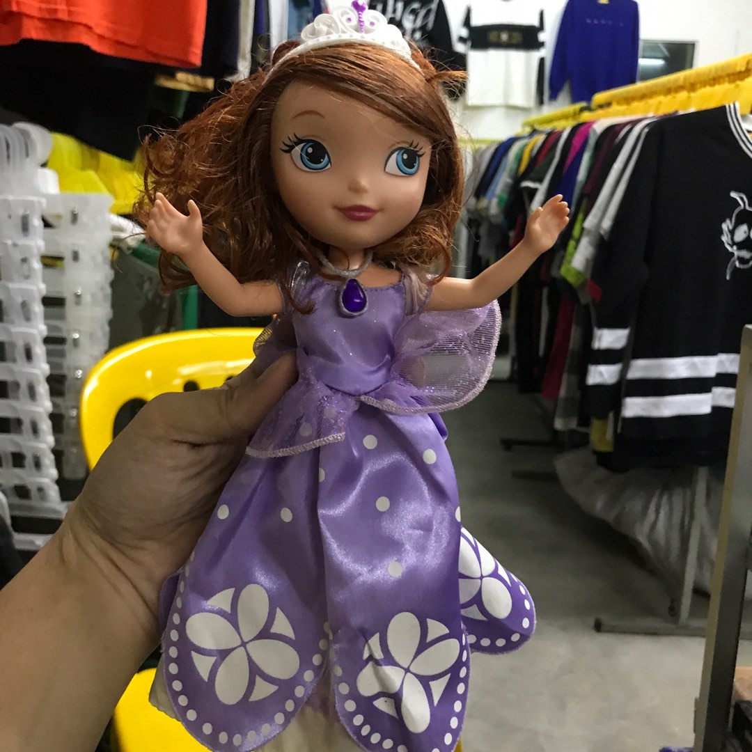 DISNEY SOFIA THE FIRST DOLLS, Hobbies & Toys, Toys & Games on Carousell