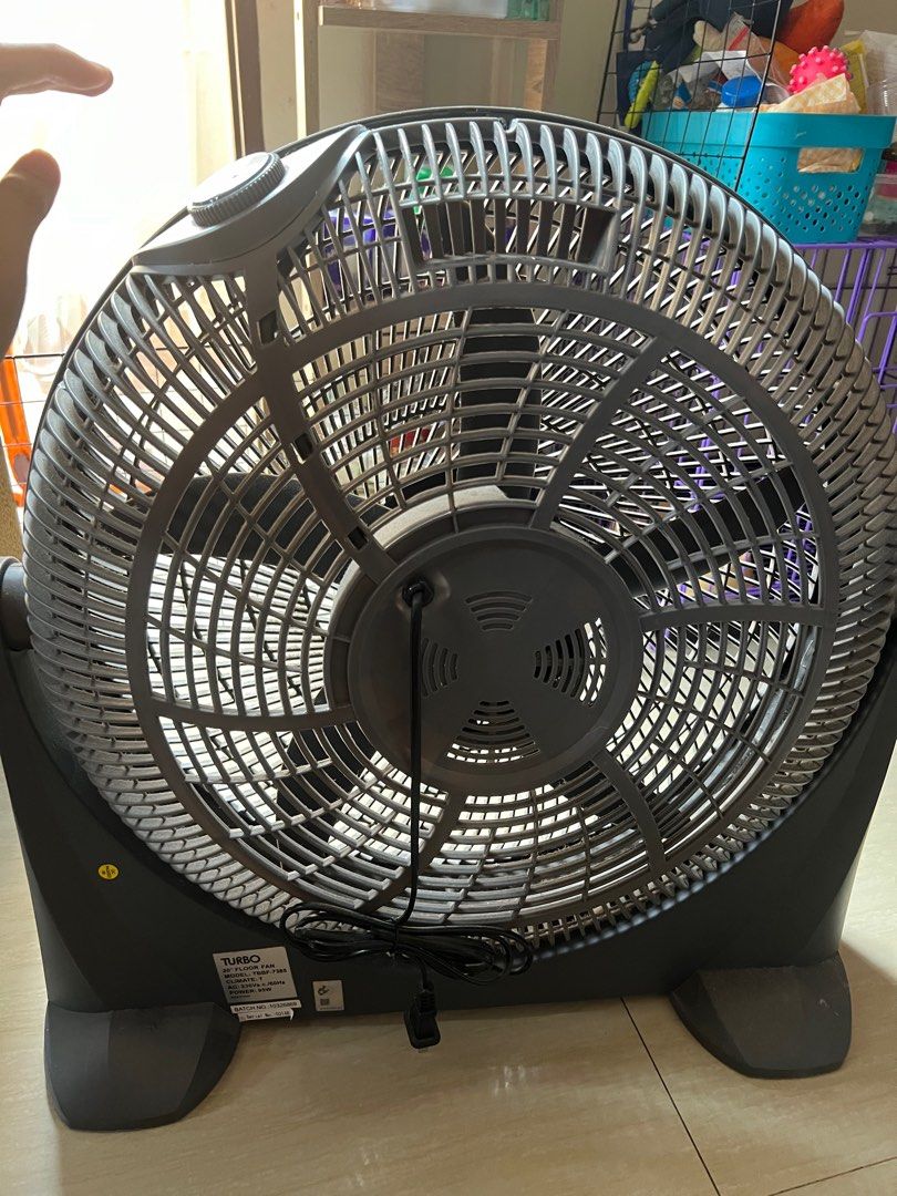 Floor Fan, Furniture & Home Living, Lighting & Fans, Fans on Carousell