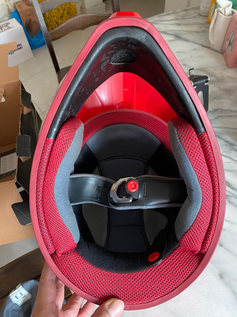 Fox helmet, Motorcycles, Motorcycle Apparel on Carousell