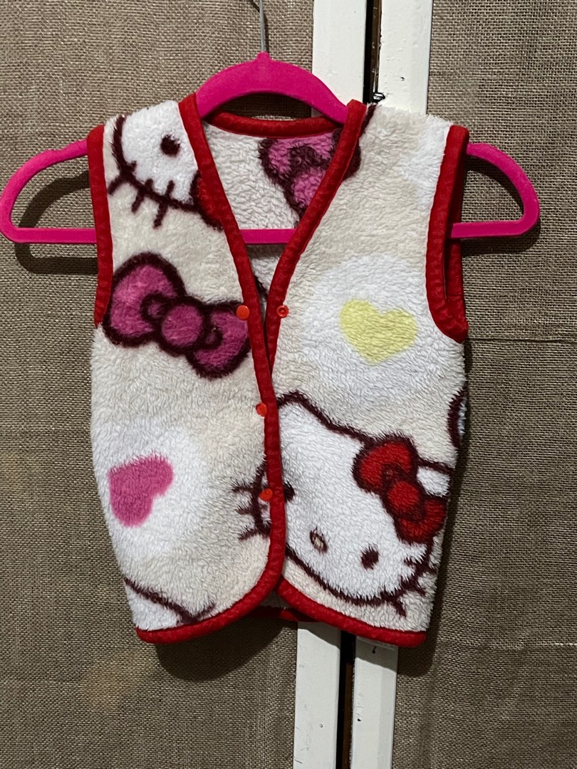 Hello Kitty Vest 1-1.5 yo, Babies & Kids, Babies & Kids Fashion on ...