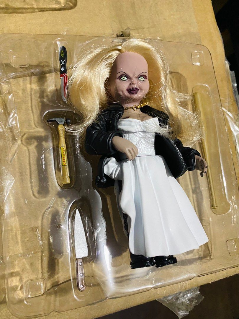 Horror toys: MEZCO CHUCKY / TIFFANY, Hobbies & Toys, Toys & Games on ...