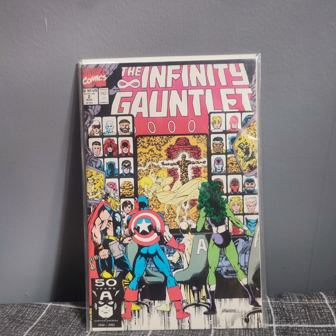 Infinity Gauntlet #2, Hobbies & Toys, Books & Magazines, Comics & Manga on Carousell