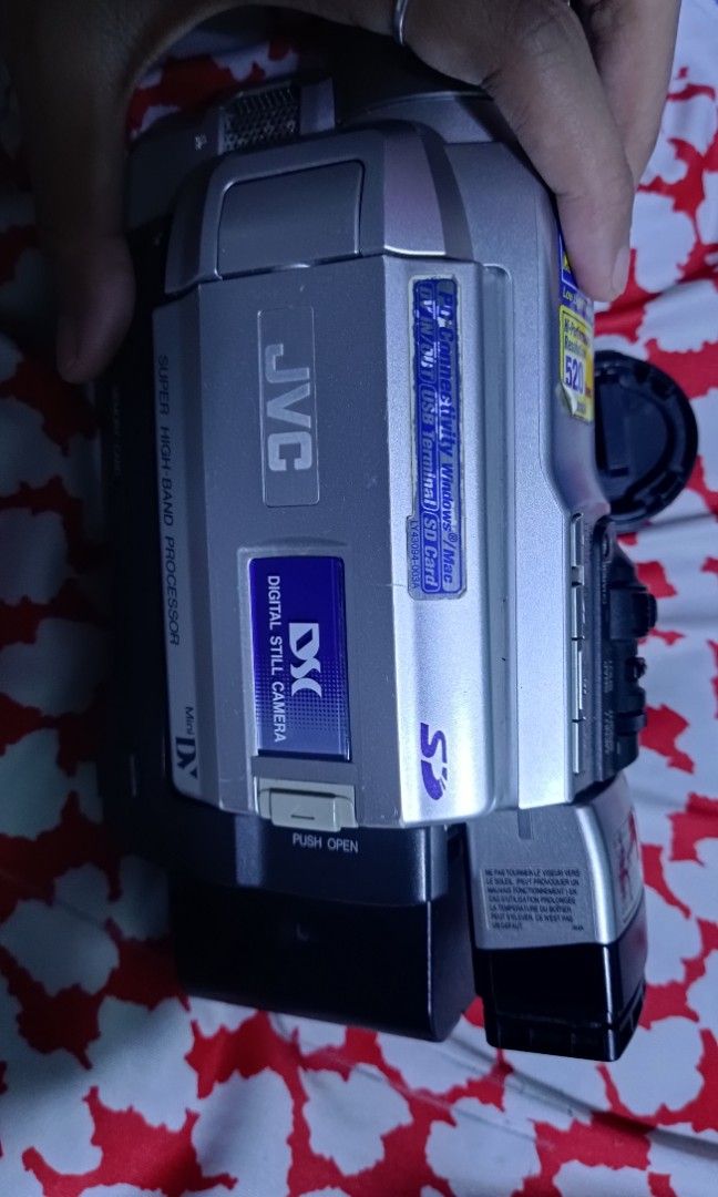 JVC mini DV, Photography, Video Cameras on Carousell
