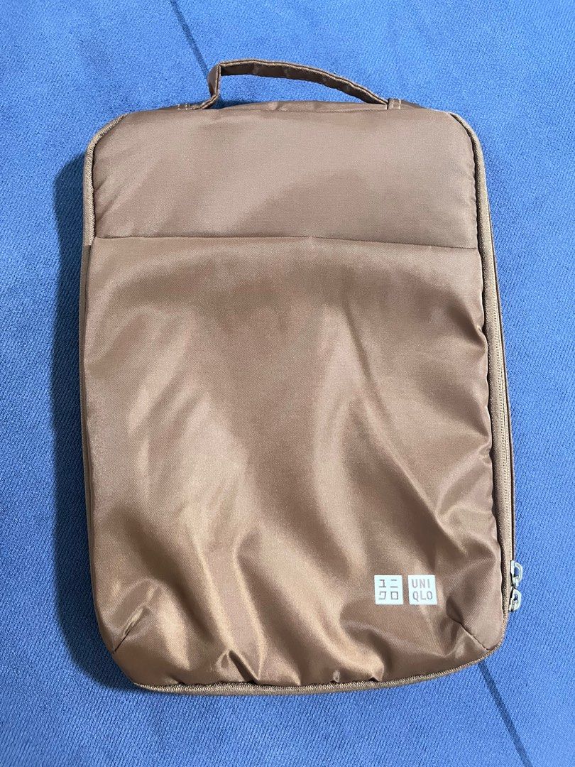 Uniqlo Laptop Bag (Limited Edition), Computers & Tech, Parts ...