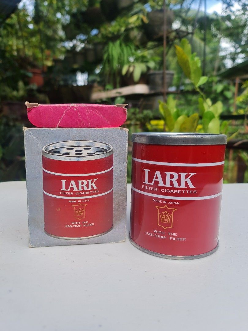 LARK Vintage Ashtray, Hobbies & Toys, Memorabilia & Collectibles ...
