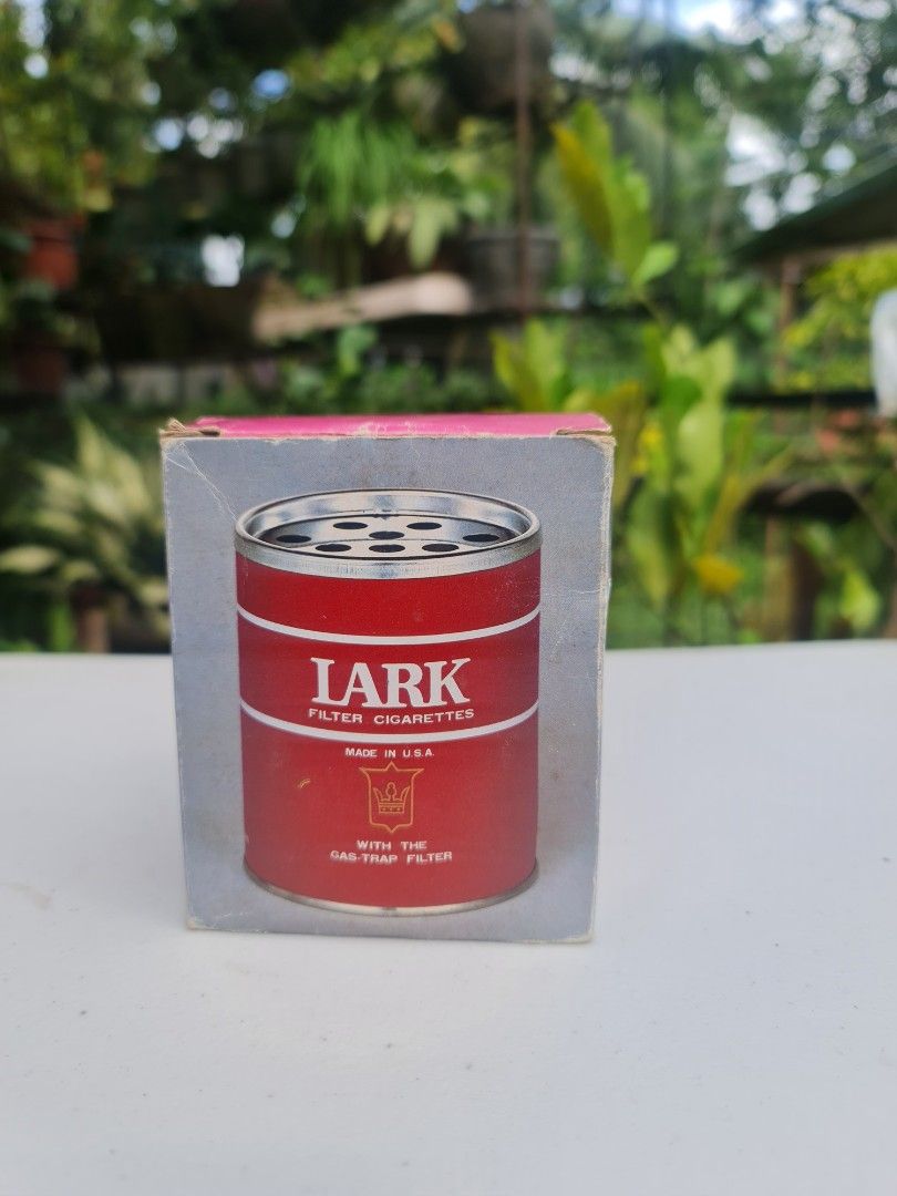 LARK Vintage Ashtray, Hobbies & Toys, Memorabilia & Collectibles ...