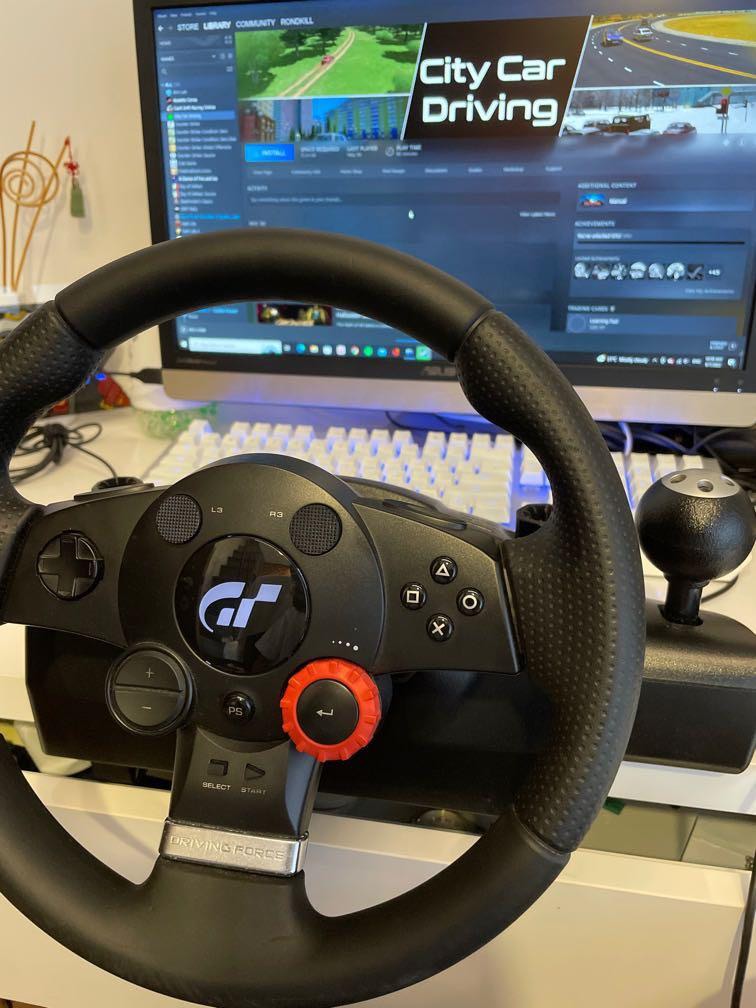 logitech driving force gt $60 ( can nego), Video Gaming, Gaming ...