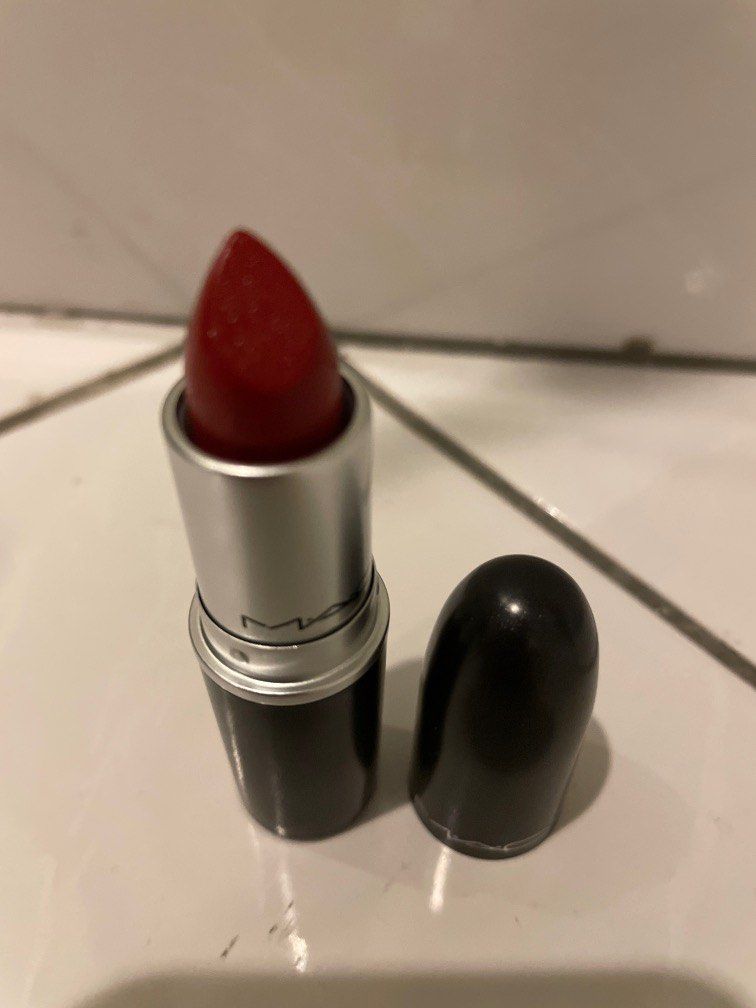 Mac lipstick- chilli 602, Beauty & Personal Care, Face, Makeup on Carousell