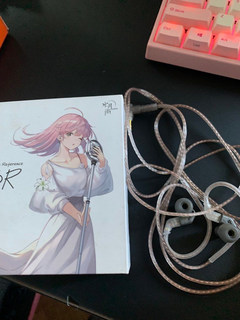 Moondrop SSR Iem with KN cable, Audio, Headphones & Headsets on Carousell