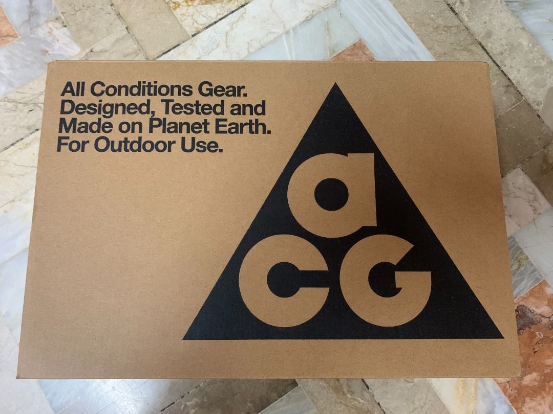 Nike ACG Mountain Fly 2 Low, Men's Fashion, Footwear, Sneakers on Carousell