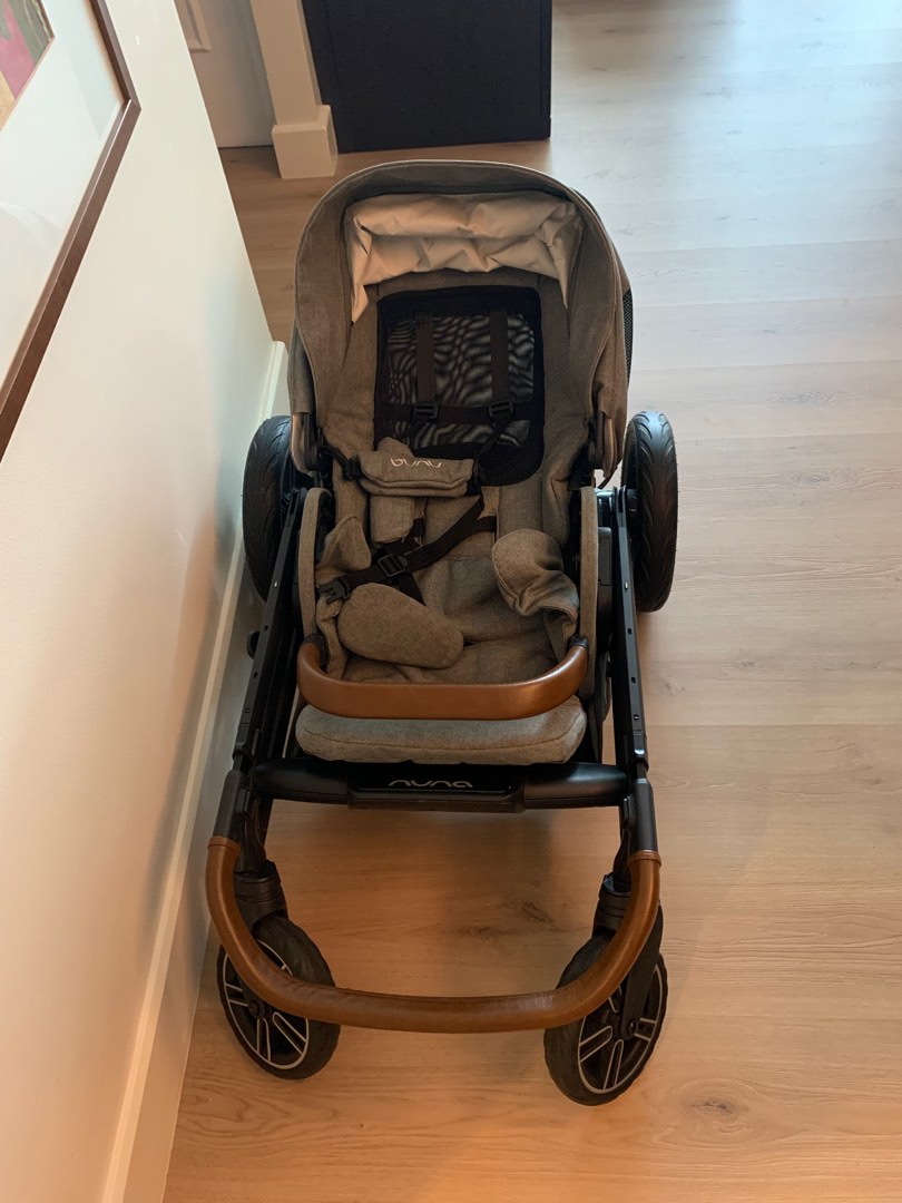 Nuna stroller, Babies & Kids, Going Out, Strollers on Carousell