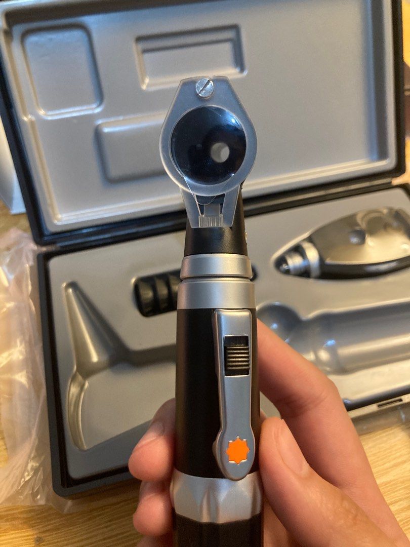 OTOSCOPE / OPHTHALMOSCOPE SET, Health & Nutrition, Medical Supplies & Tools on Carousell