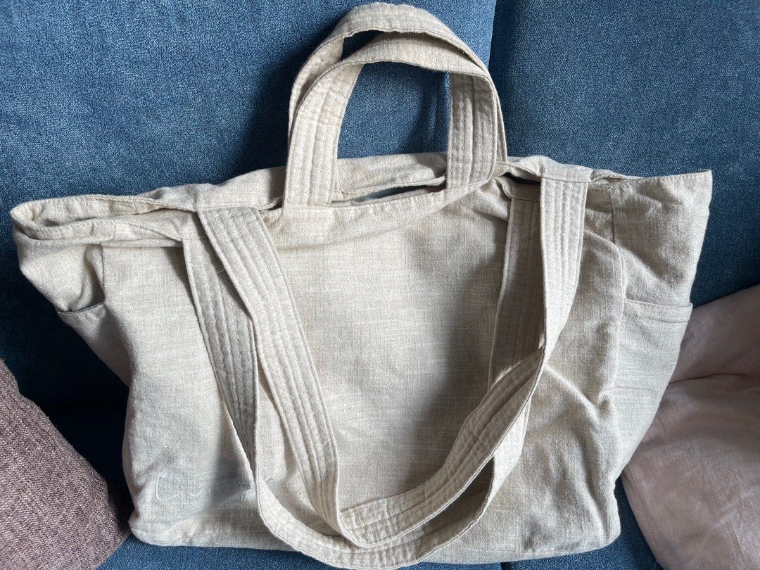 Our second nature Weekender Carryall in Large, Women's Fashion, Bags ...
