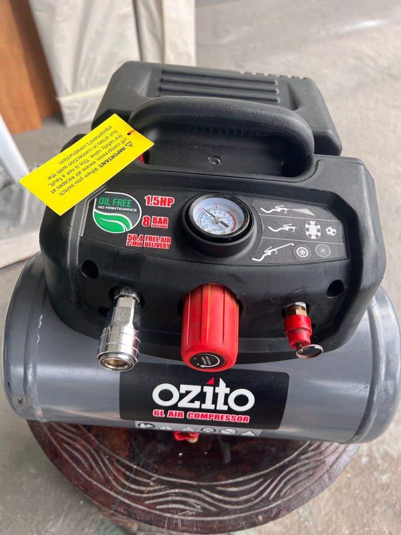 OZITO PORTABLE AIR COMPRESSOR, Commercial & Industrial, Construction ...