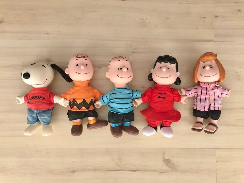 Peanuts/Snoopy 10" 1990 Applause vintage dolls, Hobbies & Toys, Toys & Games on Carousell