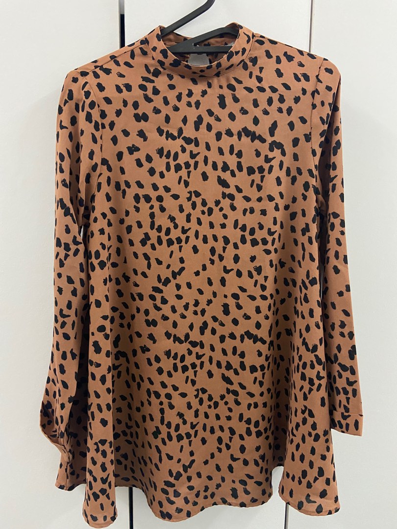 Poplook, Women's Fashion, Tops, Blouses on Carousell