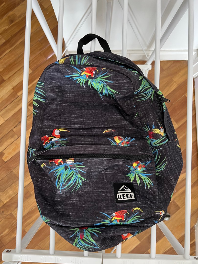 REEF Backpack, Men's Fashion, Bags, Backpacks on Carousell