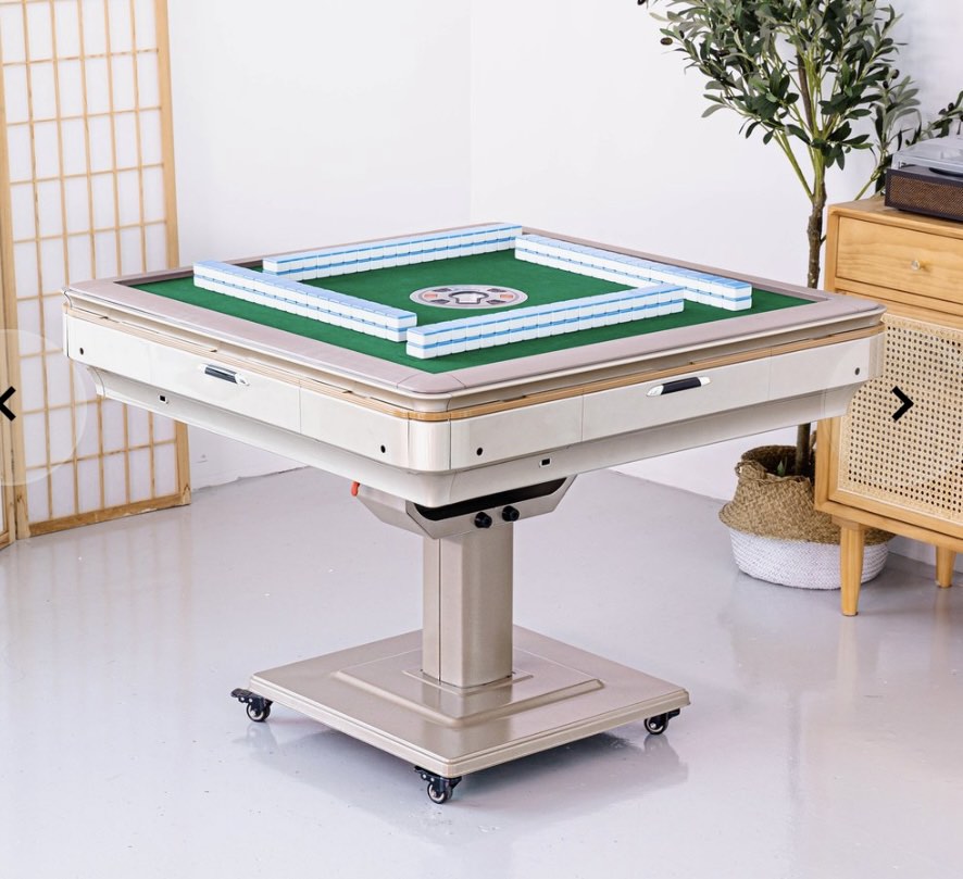Rental : Mahjong Table playing Space Rental with Aircon and Toilet ...