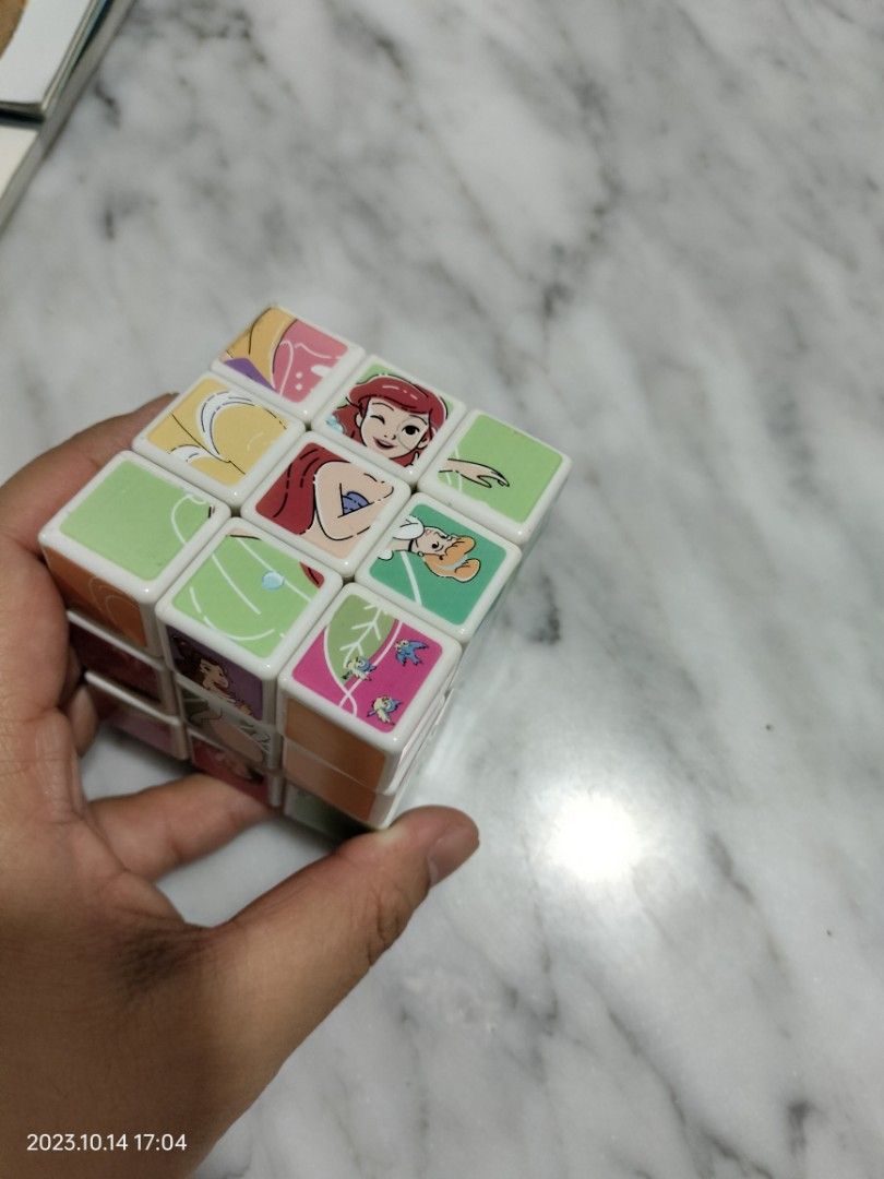Rubik princess, Buku & Alat Tulis, Alat Tulis di Carousell
