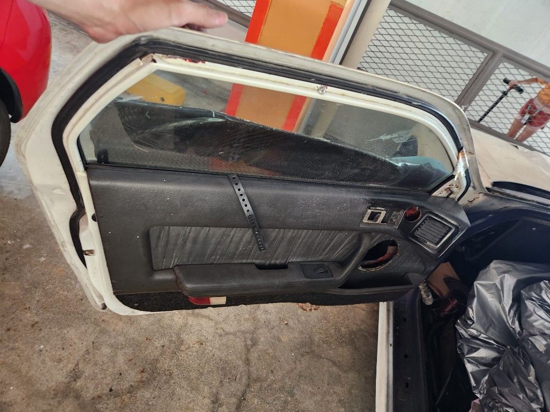 Rx7 fc3s parts ..door, bonnet, rear bumper ,front bumper.., Car ...