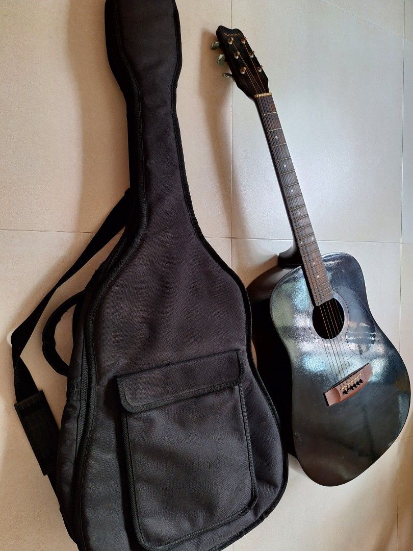 Samick Acoustic Guitar LW-015, Hobbies & Toys, Music & Media, Musical Instruments on Carousell