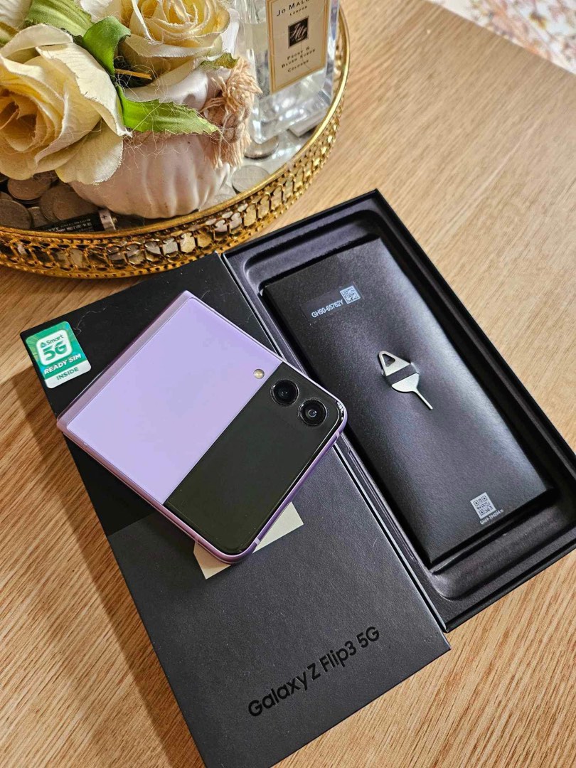 Samsung Z Flip 3 Lilac/Purple (Lady Owned), Mobile Phones & Gadgets ...