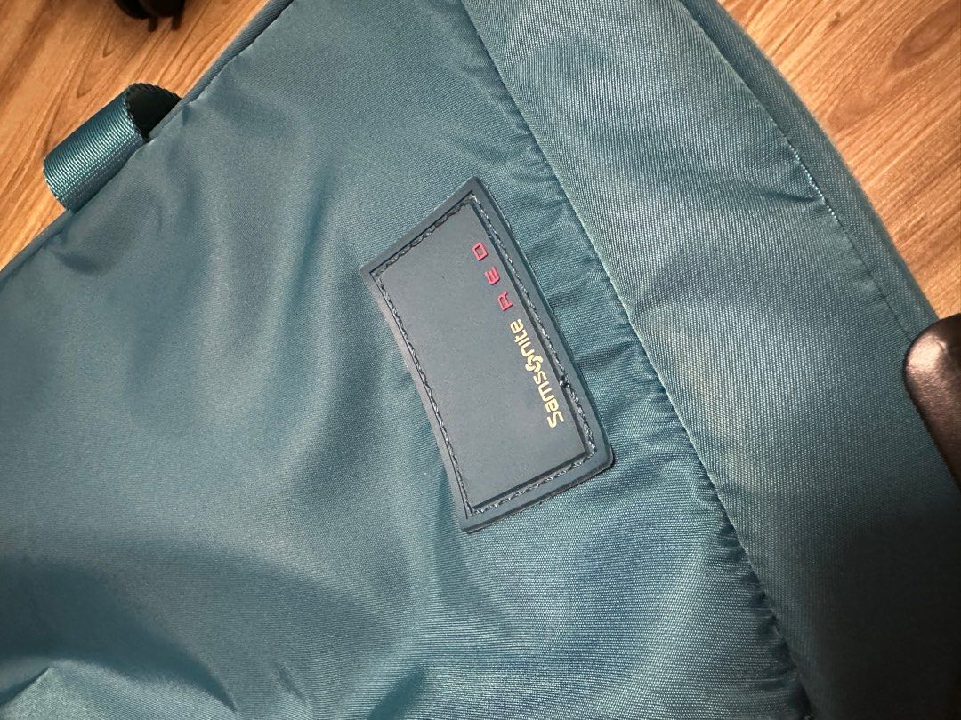 Samsonite super light luggage bag 20, Hobbies & Toys, Travel, Luggages ...