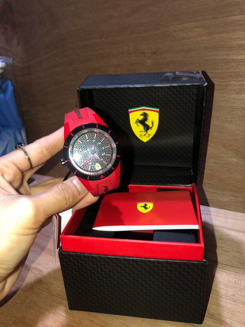 SCUDERIA FERARI RED REV SERIES 1, Men's Fashion, Watches & Accessories ...