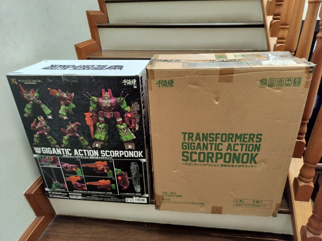 Sentinel Transformers Gigantic Action Scorponok, Hobbies & Toys, Toys ...