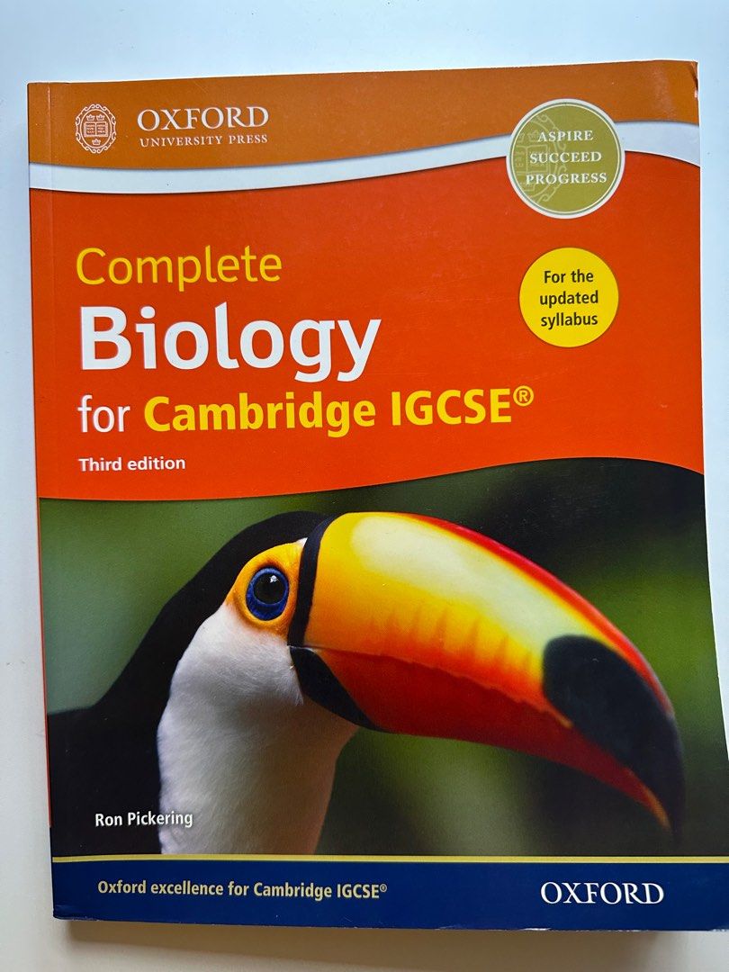 Set of Science IGCSE books, Hobbies & Toys, Books & Magazines ...