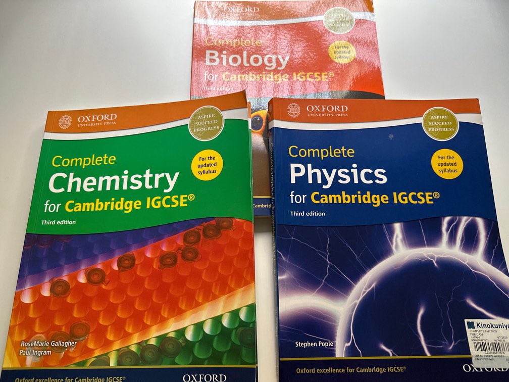 Set of Science IGCSE books, Hobbies & Toys, Books & Magazines ...