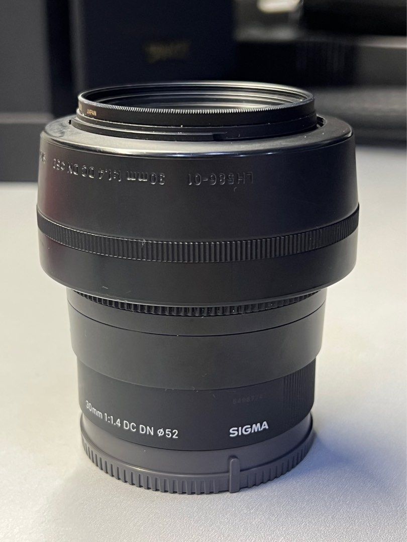 Sigma e-mount 30mm f1.4 apsc 1.4 lens Sony, Photography, Lens & Kits on Carousell