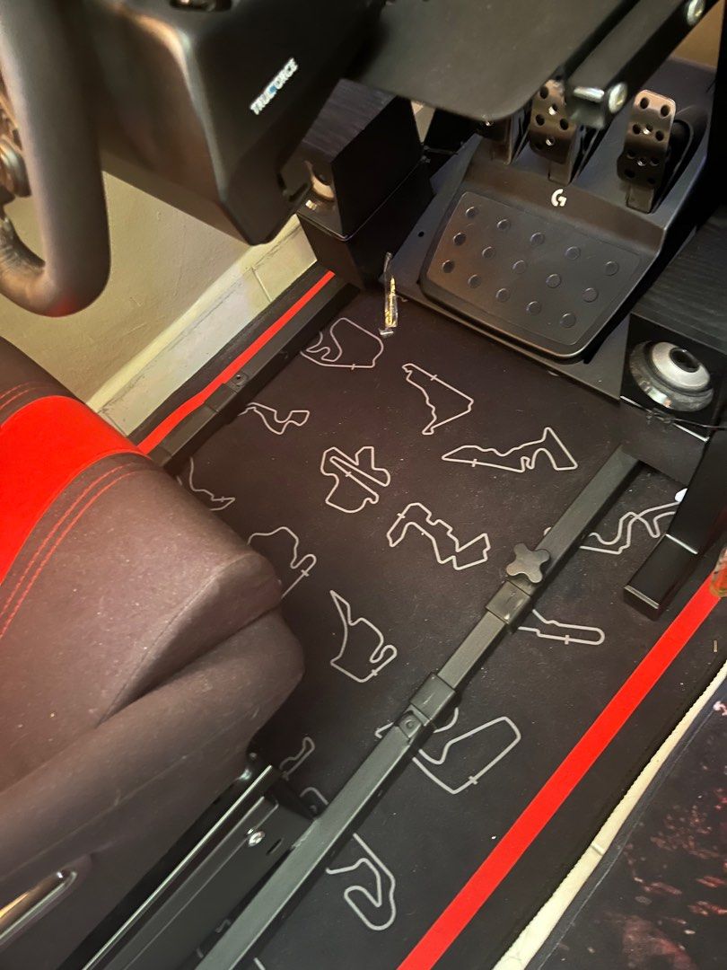 Simulator rig with Logitech g923, Video Gaming, Gaming Accessories, In ...