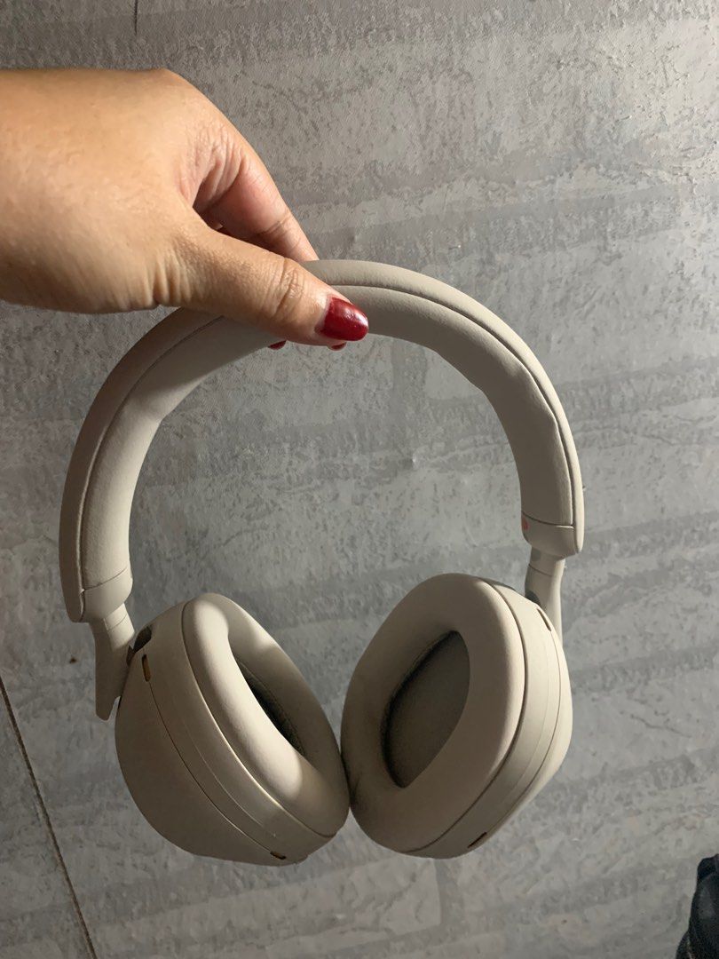 Sony XM5 | with accs and casing, Audio, Headphones & Headsets on Carousell